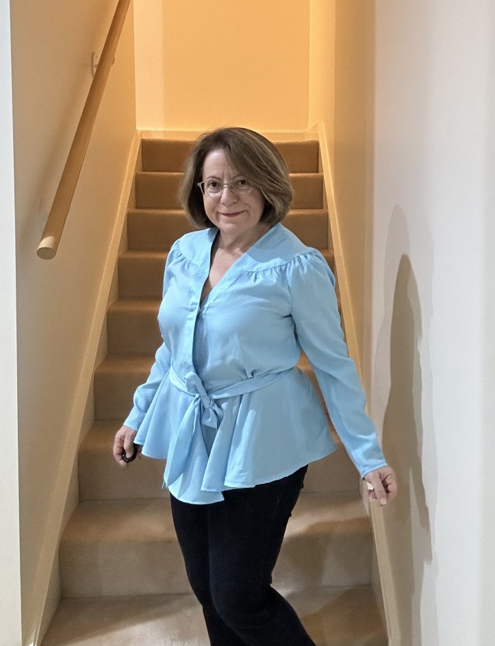 Exploring Butterick 6828: A Unique Blouse Pattern – Velosews
