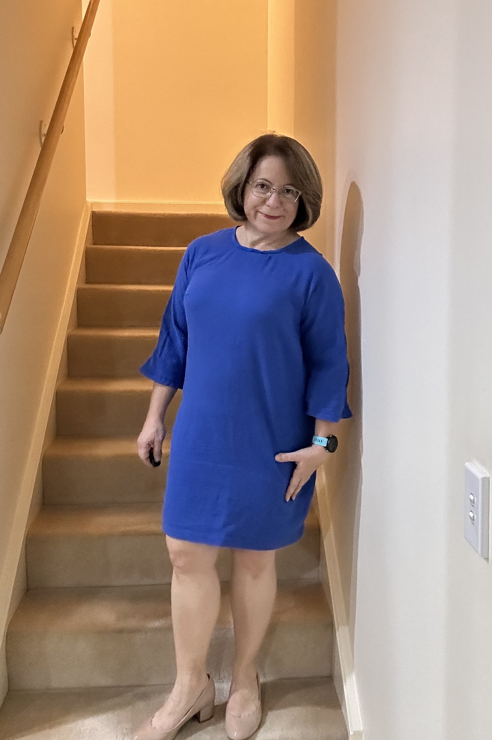 Master Vogue 8805: Tips for Stunning Dresses and Tops – Velosews