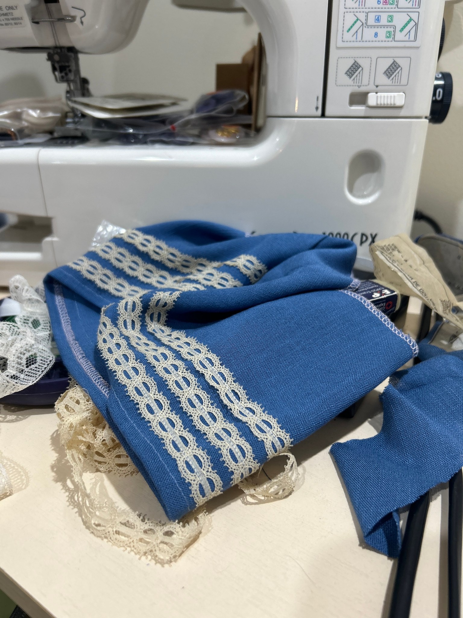 Denim and lace sneak peek – Velosews